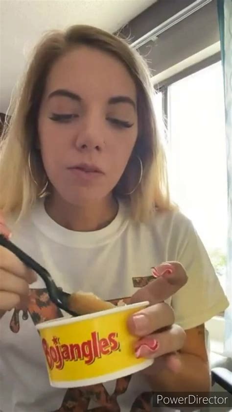 Explosive Shit After Eating Chicken