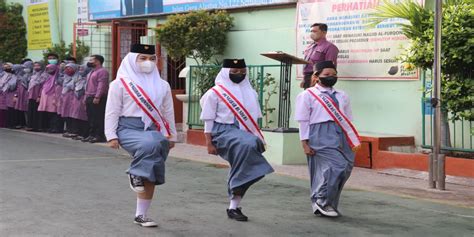 Berita Pengibaran Bendera Merah Putihhtml Era Pembangunan Jaya
