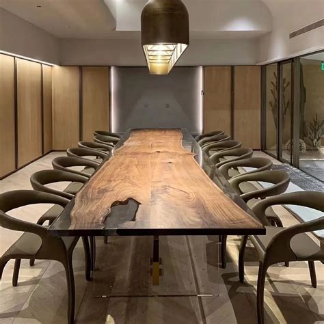 Natural Solid Wood One Piece Luxury Walnut Wood Large Conference Table