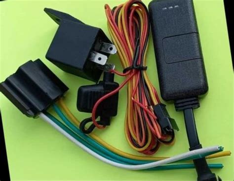 Wired G P S Vehicle Tracking Device For People Pvc At Rs 1800 Piece
