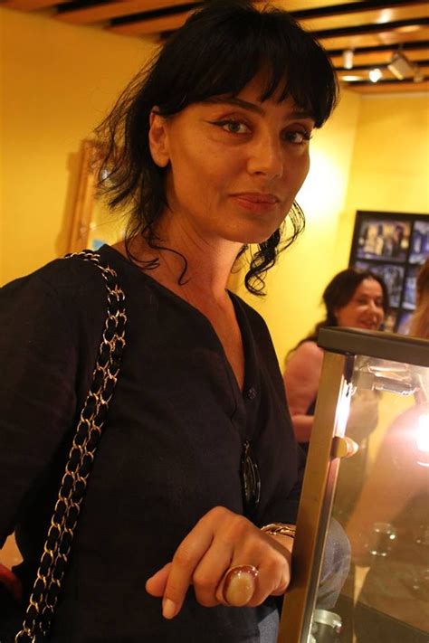 მაკა ასათიანი ქრისტინე იმედაძის დედის გამოფენაზე გამოჩნდა მშობლები