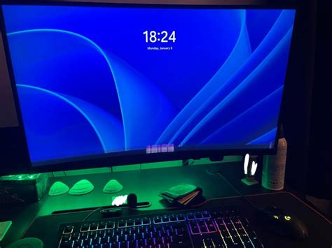 Why Does My Monitor Get These Flickering Lines On The Bottom Half Of The Screen R Pcmasterrace