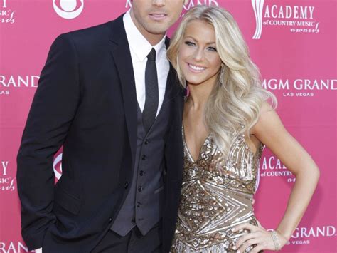 Julianne Hough And Chuck Wicks Dancing With The Stars Julianne Hough