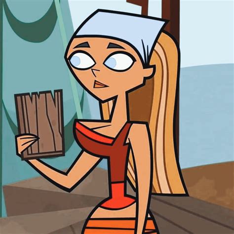 Lindsay Aesthetic