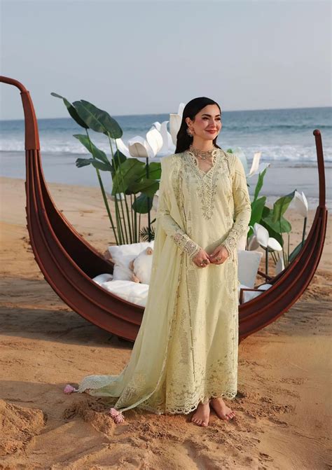 Qalamkar Sahil Luxury Lawn‘26 Sa 03 Safa Mohsin Saeed Fabrics