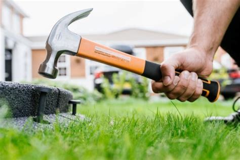 How To Install Lawn Edging