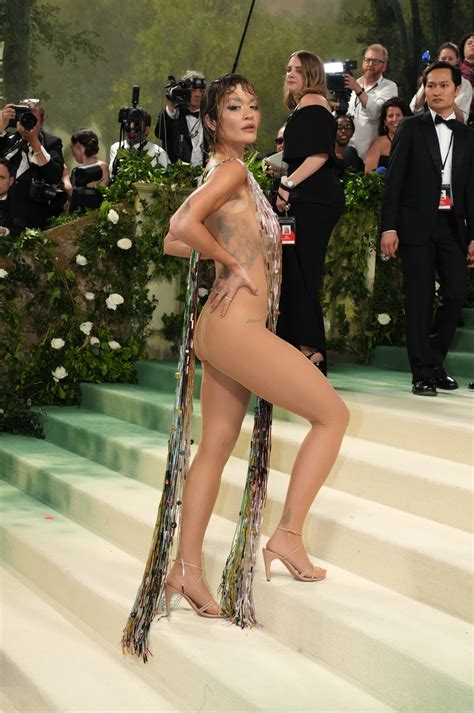 I Look Più Audaci Da Red Carpet Le Foto Delle Celeb