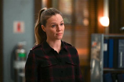 Chicago P D Season 11 Nbc Cast Release Date Episodes Parade