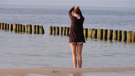 Ocean Art X Nature 1080p Women Beaches Jeans Femjoy Beach