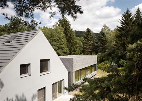 House Extension By Franz Architekten Clad With Diagonal Larch Strips