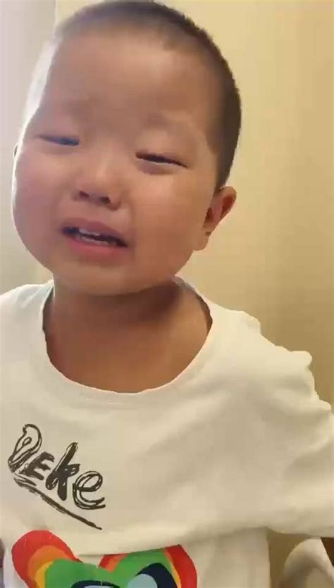 叔叔阿姨，哥哥姐姐，帮帮我，我想活下去长大以后回馈社会母婴育儿萌宝好看视频