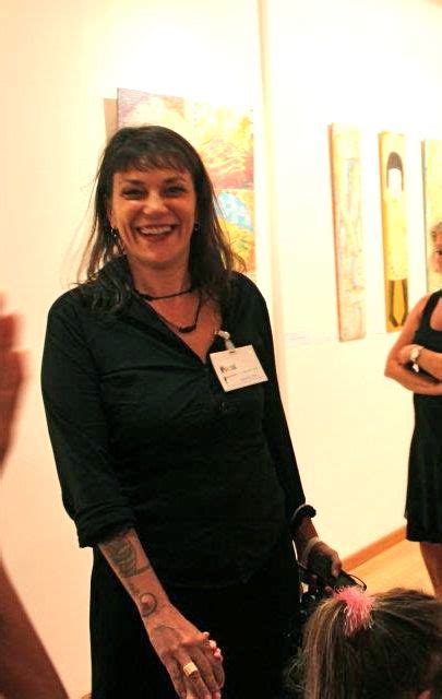 Isabelle Pin Capteur Photoélectrique