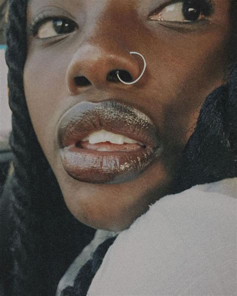 Pin By Neon Rainbow Angel On Black Beauties Woman Crush Everyday