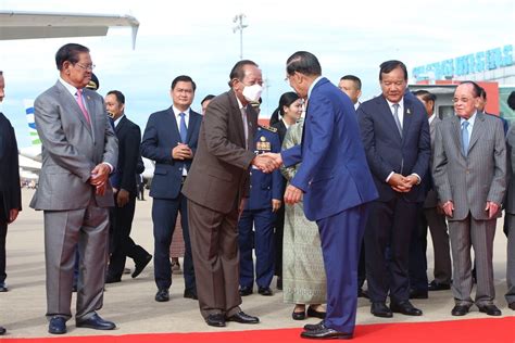 សម្តេចតេជោ ហ៊ុន សែន បានអញ្ជើញចាកចេញពីរាជធានីភ្នំពេញ ដើម្បីចូលរួមវេទិកា ចំណេះដឹងពិភពលោក លើកទី២៥