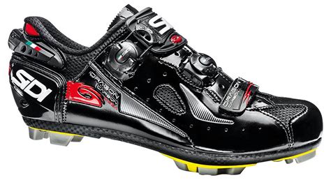 Как выбрать обувь для катания на велосипеде Виды и отличия Выбор одежды и защиты