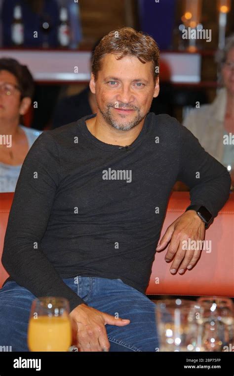 Patrick Bach Where Fotos Und Bildmaterial In Hoher Auflösung Seite 2 Alamy