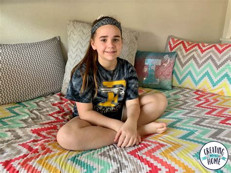 Tween Girl Bedroom Tour