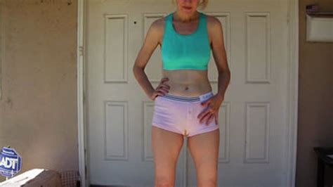 Pee My Short Shorts Wmv Cute Cougar Jamie Foster Clips4sale