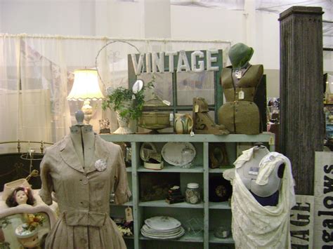 Amys Vintage Cottage Another Fabulous Farm Chicks Show