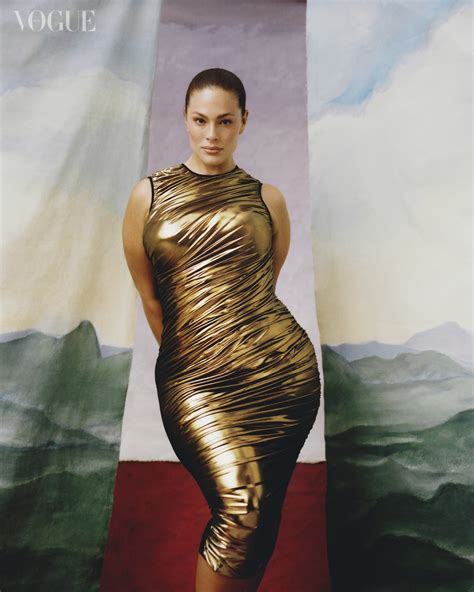 Escolhi Amar Cada Parte Do Meu Corpo” Diz Ashley Graham Capa Da