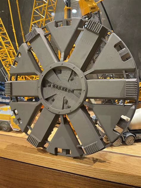 Stl File Miniature Tunnel Boring Machine Cutter 🌆 ・3d Printing Model To Download・cults