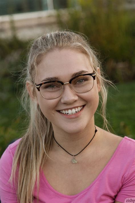 Rikki Till And Stella Garmen Pictures Images