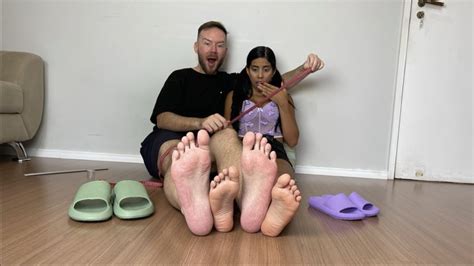 Feet Vini And Suzi Measuring Their Feet Mp4 Hd 1080p Feet Vini
