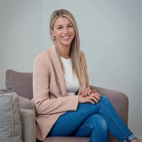Victoria Mchutchon Real Estate Agent Compass