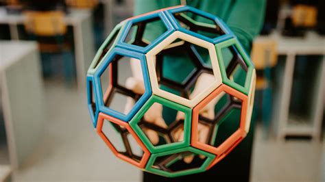 Lesson 02 Patterns Sequences And Series Quadratic Patterns Topic