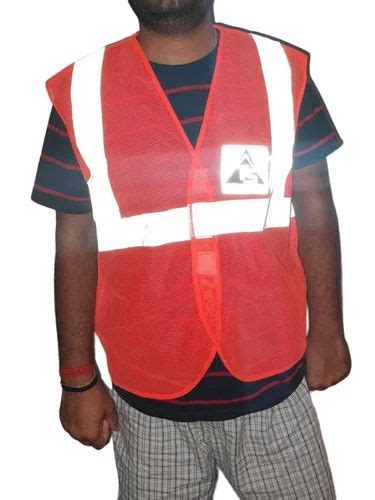 Without Sleeves Plain Safety Jacket For Construction Size Medium At Rs In Ranchi