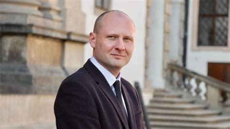 40 млн евро загуба Чешки сенатор сезира прокуратурата за продажбата на ТЕЦ Варна