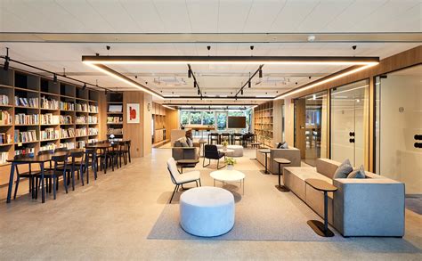 Project Eddy Eddy Archive20130327 브랜드 아이덴티티가 녹아있는 팜플렛 디자인