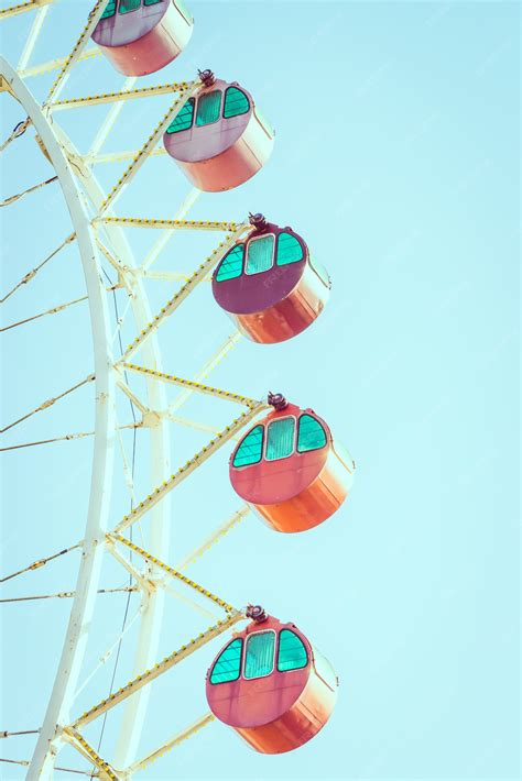 Vintage Ferris Wheel Wallpaper