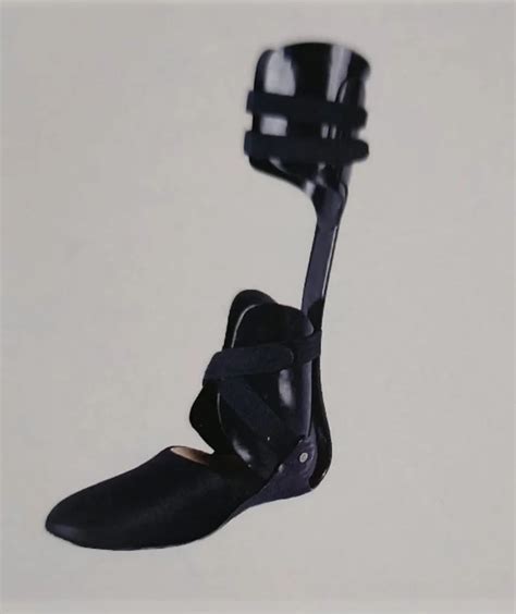 Polyethylene Lower Limb Ortho Prosthesis Below The Knee At ₹ 26000 In