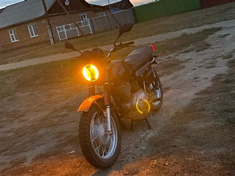 Купить б у ИЖ Планета карбюратор 4 передачи в Соляном красный дорожный