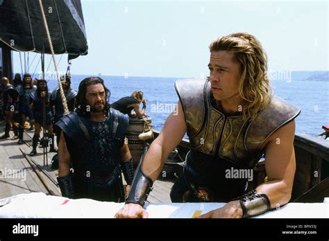 Troy Movie Brad Pitt Stock Photos & Troy Movie Brad Pitt Stock Images - Alamy