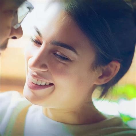 Laura Archbold Picture