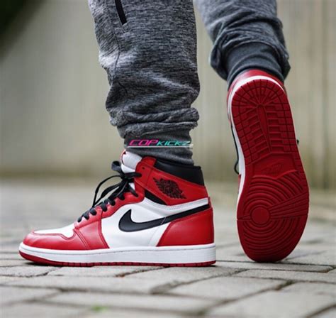 Air Jordan 1 Retro High Og Chicago 2015 Release Date