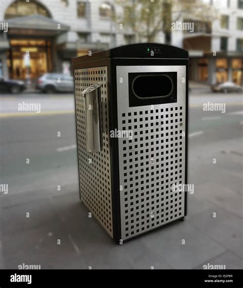 Smart Bin Hi Res Stock Photography And Images Alamy