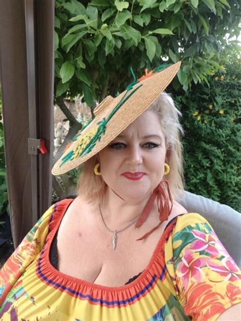 Secret Plus Size Goddess The Ramblings Of An Award Winning Plus Size 40 Something Lady With A