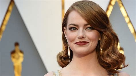 Emma Stone Wins The Best Actress Oscar For La La Land Maxim