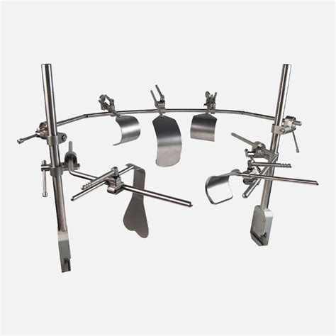 Universal Round Bar Retractor Reda Instrumente