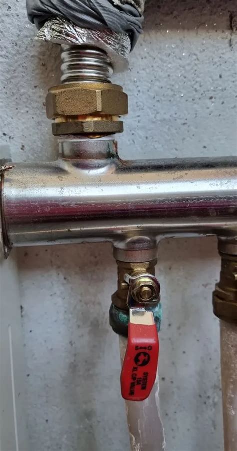 생각하지 못한부분들까지 잘 설명해주시고 집이 너무오래된빌라라서 걱정했는데 깔끔하게 정리해주시고 고쳐주셔서 너무 나도 감사합니다 숨고 숨은고수