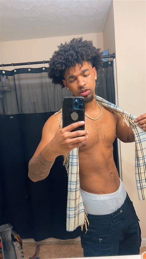 KingAustin💦 on Twitter: "Tell me how bad you want it shawty😶‍🌫️🥶 (Like + Retweet💙)"