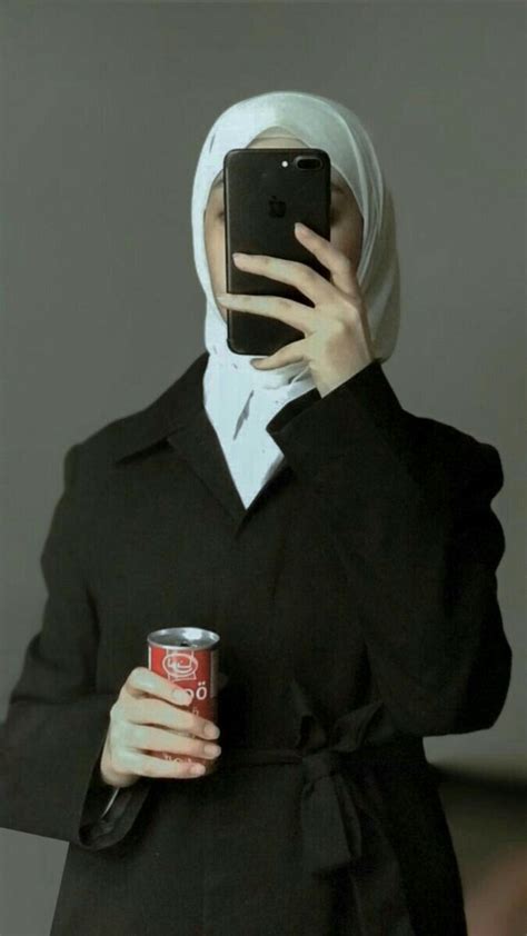 Pin Di Pictures Of Veiled Model Pakaian Hijab Model Pakaian