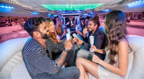 Bye Bye Limousine Da Rich A Trash Come E Perché Le Auto Allungate