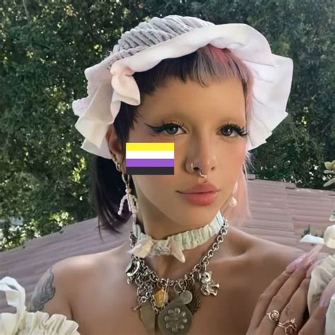 Melanie Martinez Non Binary Pfp