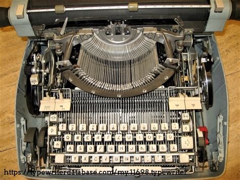 IBM Model C Executive On The Typewriter Database