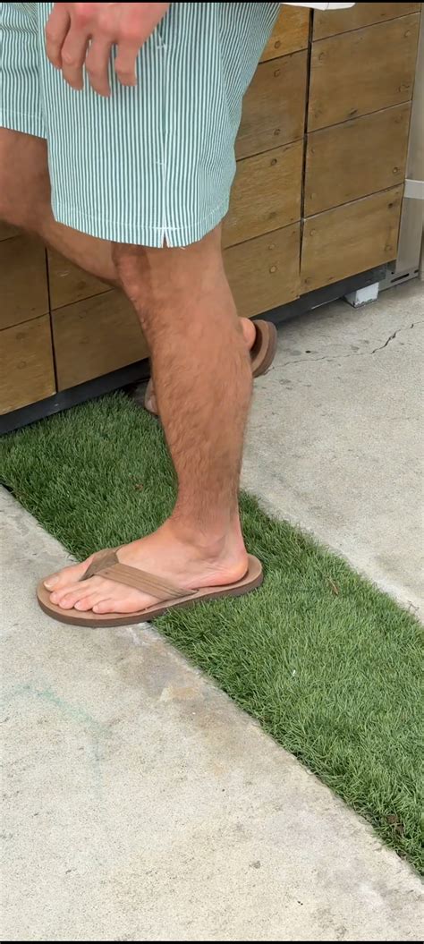 Chace Crawfords Feet