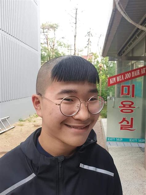 학생들 다 모여라 학다모 이렇게 깎으신분 저 정도는 되야죠